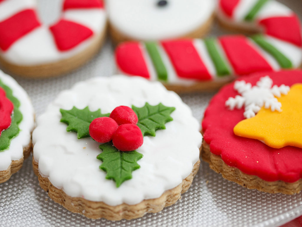 How to Host a Holiday Cookie Exchange Party | Rent-A-Center