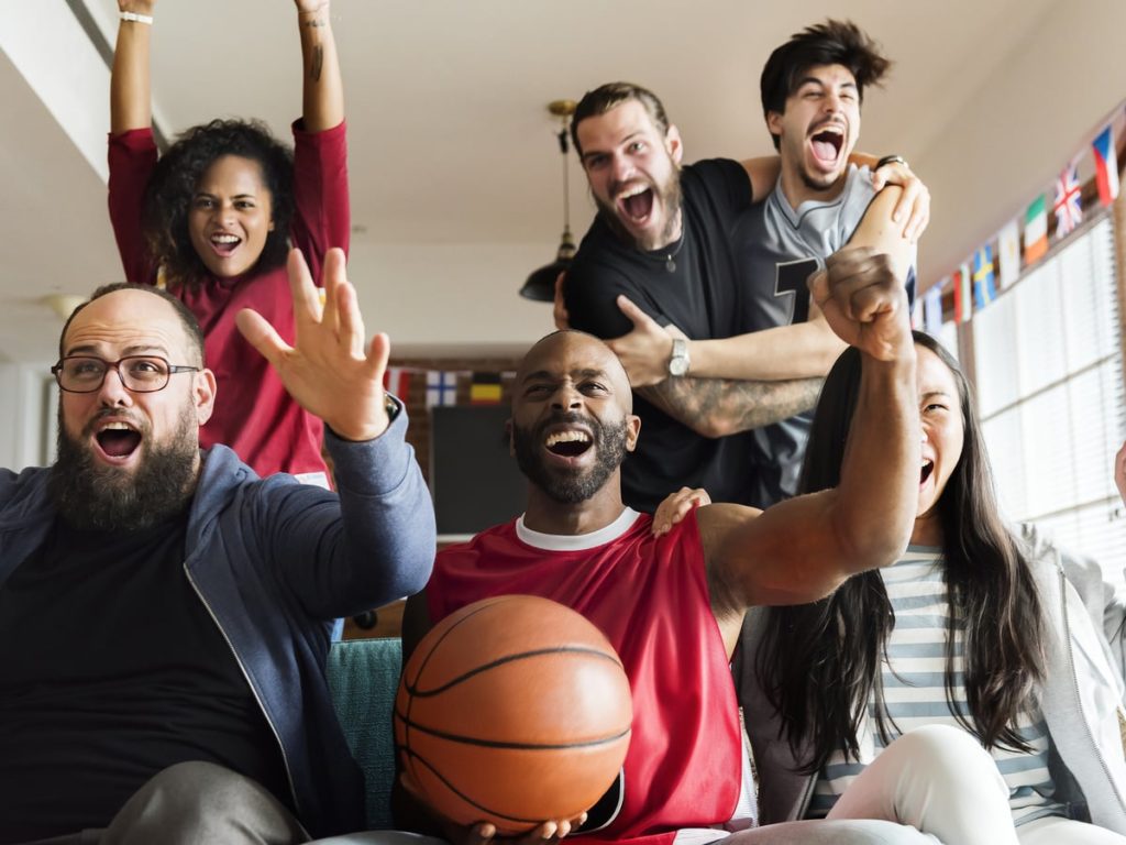 How to Host a Slam Dunk College Basketball Party | Rent-A-Center